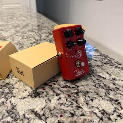 Twinote Pi Fuzz Guitar Effects Pedal – Red Finish w/ Original | Reverb