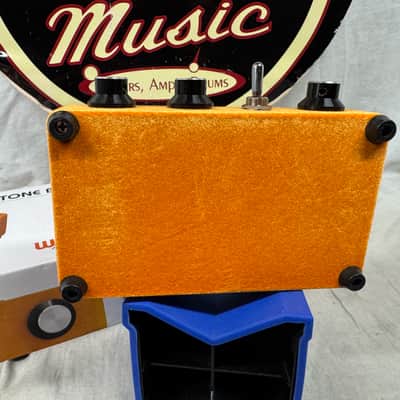 Warm Audio Foxy Tone Box Fuzz Pedal with Box | Reverb
