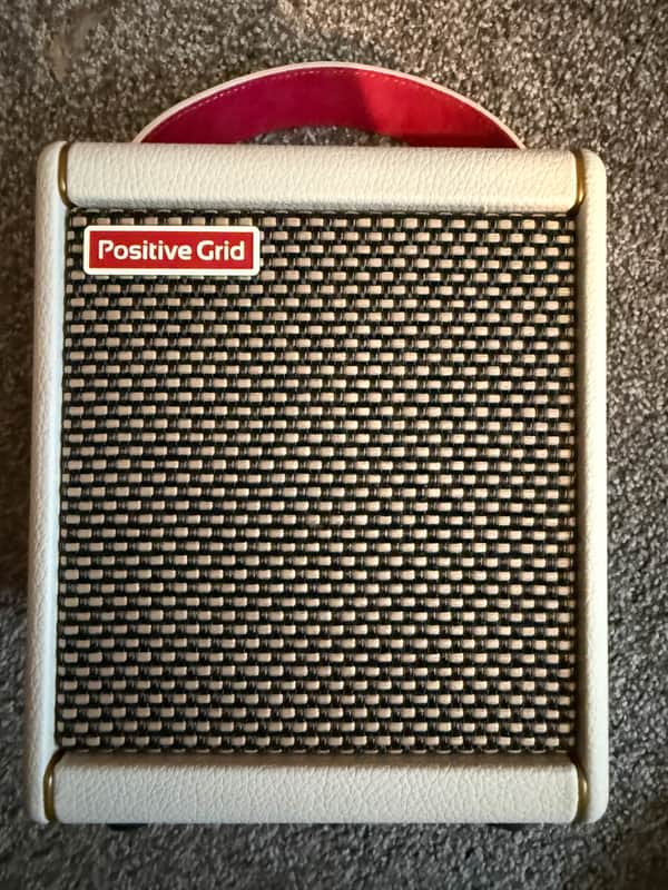 Positive Grid Spark MINI White Guitar Amp – Bluetooth – | Reverb