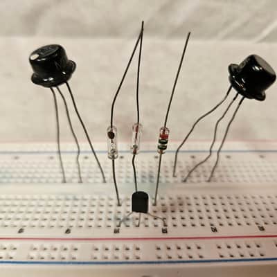 Rare Soviet MP26 Germanium Transistors + BC556 Hybrid Fuzz | Reverb