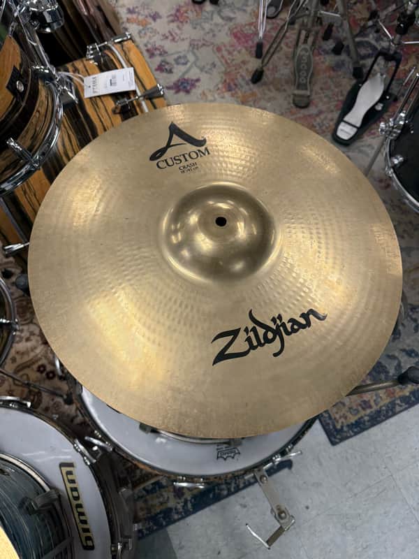 Zildjian 18" A Custom Crash Cymbal - Brilliant | Reverb