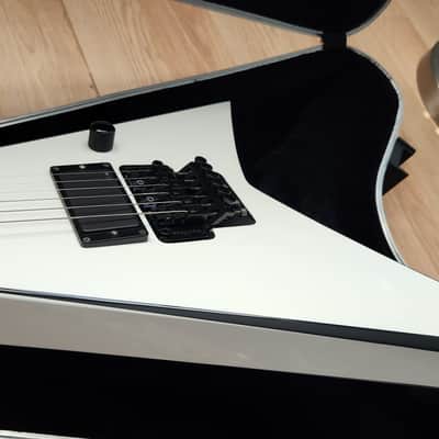 Jackson Pro Series RR24 Rhoads 2007 - 2011 - Snow White with | Reverb