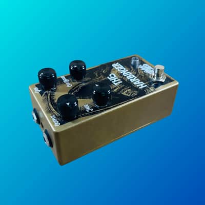 Matthews Effects The Harbinger Distortion | Reverb