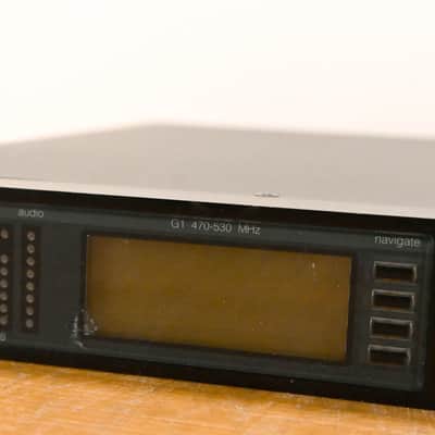 Shure UR4D Dual Wireless Receiver - G1 Band - 470-530 MHz | Reverb