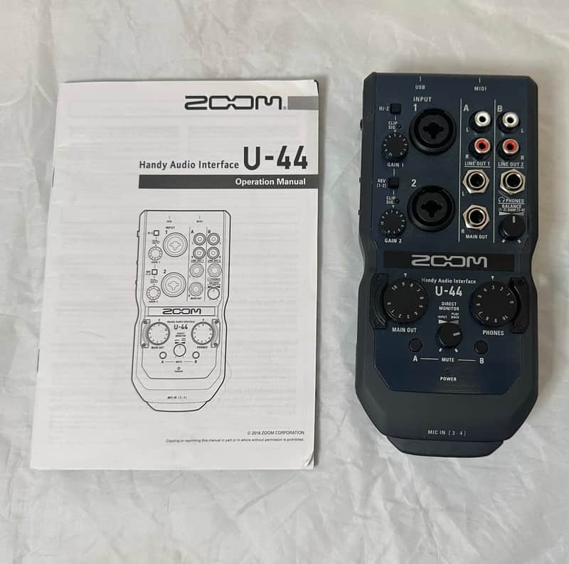Zoom U-44 Mobile Studio Handy 4-Channel Audio Interface 2010s | Reverb