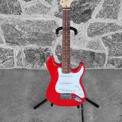 Squier Mini Strat, Torino Red | Reverb