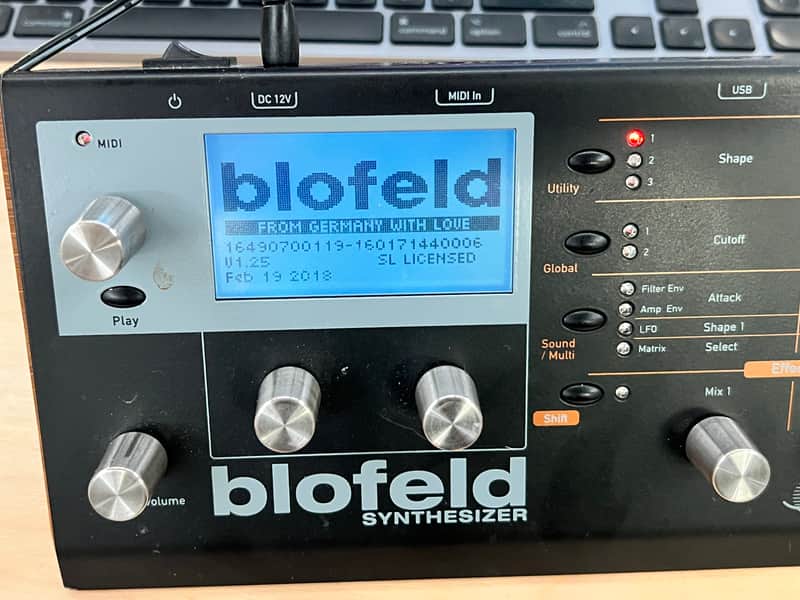Waldorf Blofeld Desktop Synthesizer + SL License & Wood Stand | Reverb