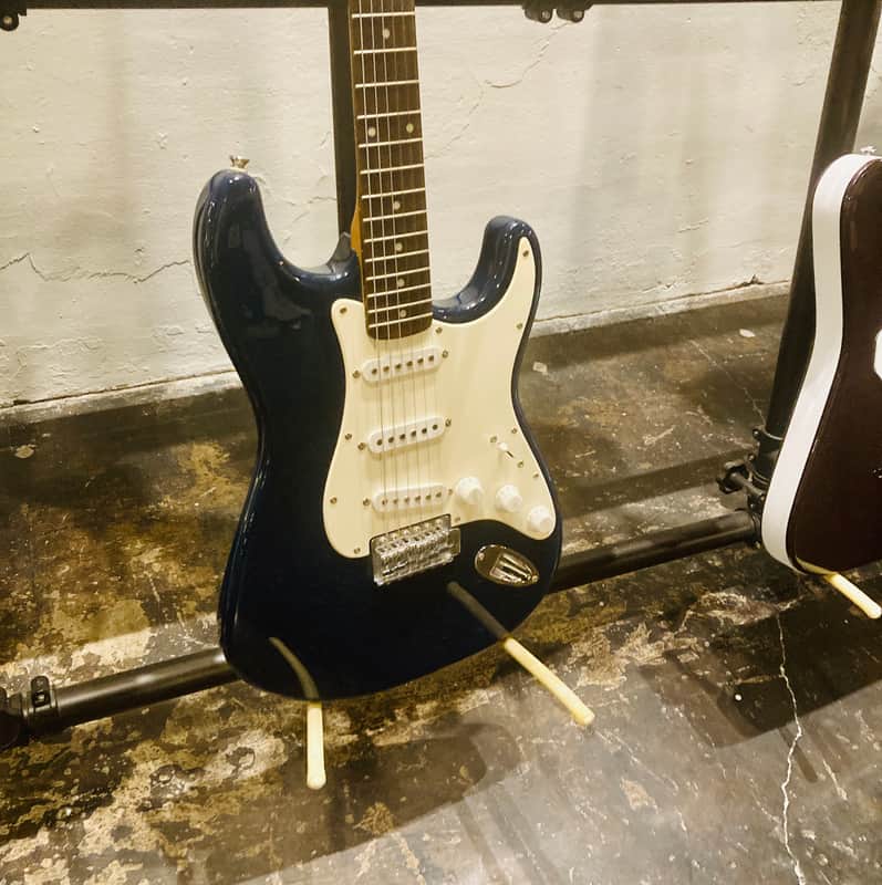 Squier Affinity Stratocaster - Navy Blue - Electric Guitar - | Reverb