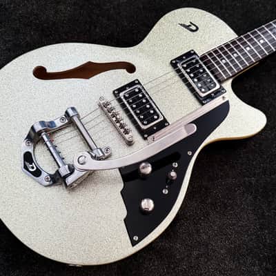 Duesenberg Starplayer DJP-SP - Silver Sparkle - EXCELLENT | Reverb