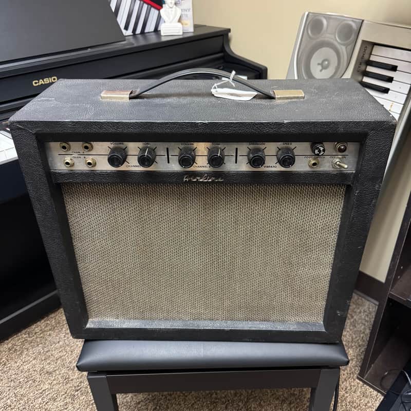 Airline 62-9013A Vintage 1960s Tube Amplifier USA Jensen | Reverb