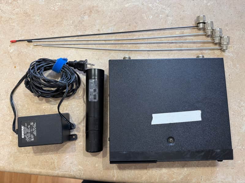 Shure SC4 mic wireless transmitter & receiver for repair or | Reverb