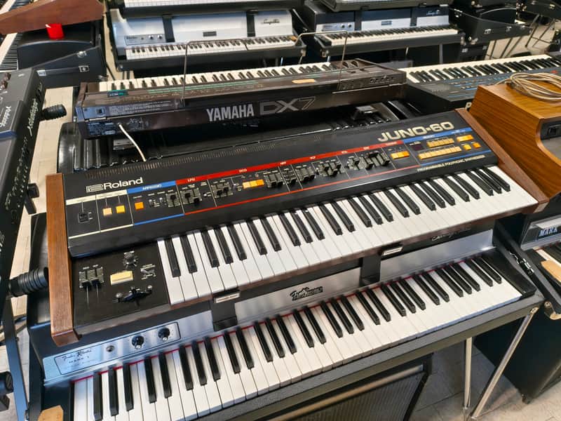 Roland Juno-60 61-Key Polyphonic Synthesizer 1982 - 1984 - | Reverb