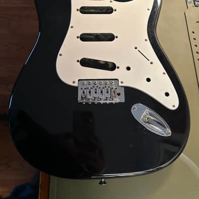 Vantage VIE 10 BODY ONLY Strat Style 90s - Black | Reverb