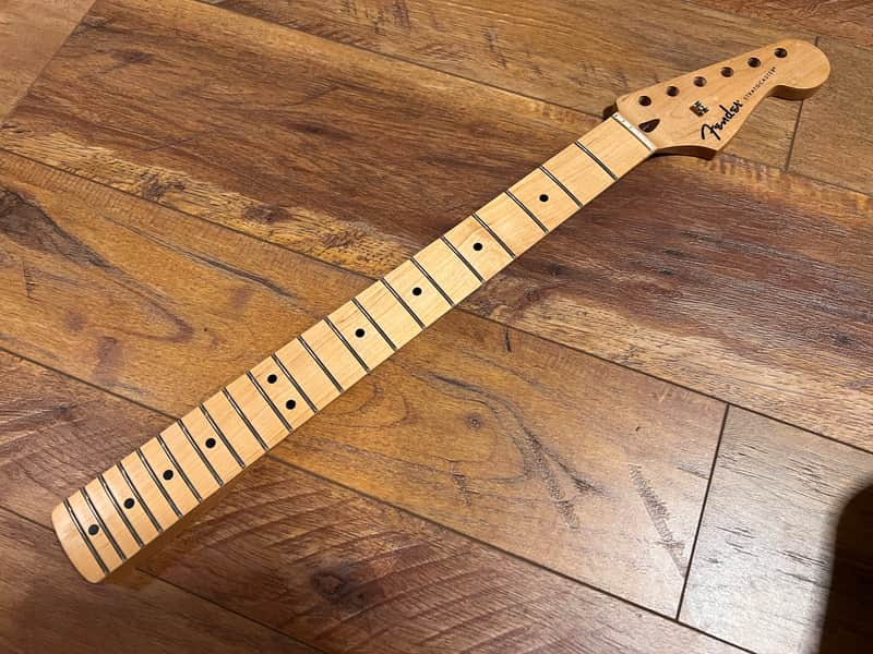 Fender Stratocaster Maple Neck MII | Reverb