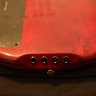 Yamaha BBPH Peter Hook Signature bass | Reverb Belgium