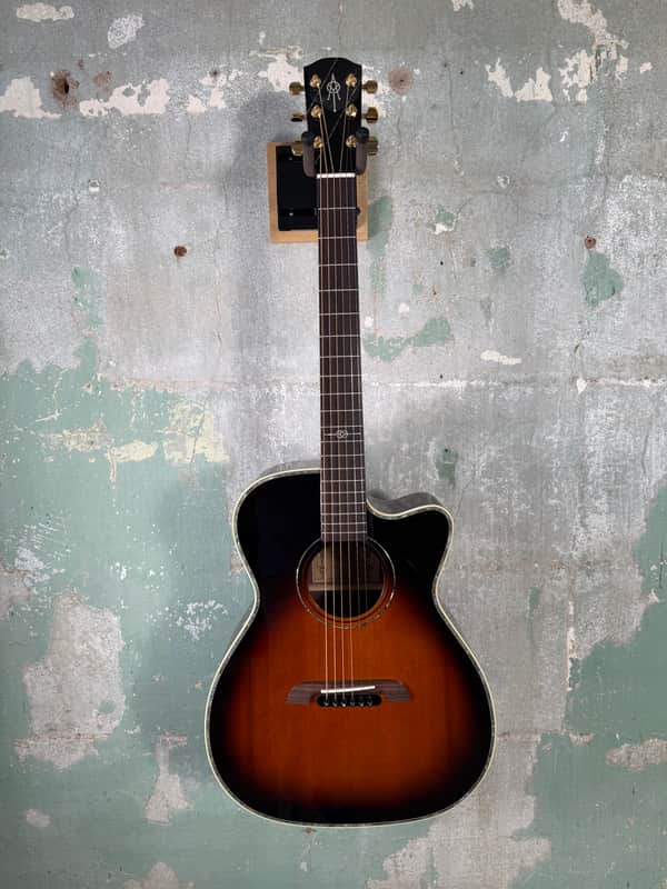 Mint Alvarez Yairi Series WY1 - Sunburst | Reverb