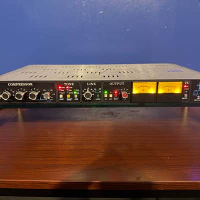 API 2500 Stereo Bus Compressor 2000 - 2019 - Black | Reverb