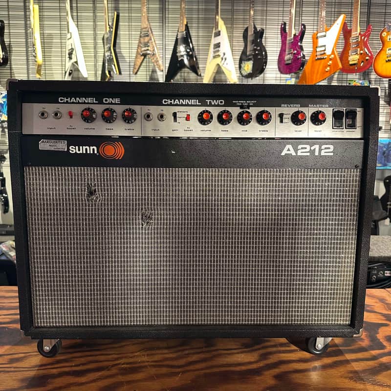 1970s Sunn A212 2x12 100-Watt Tube Combo Guitar Amp w/ Padded | Reverb