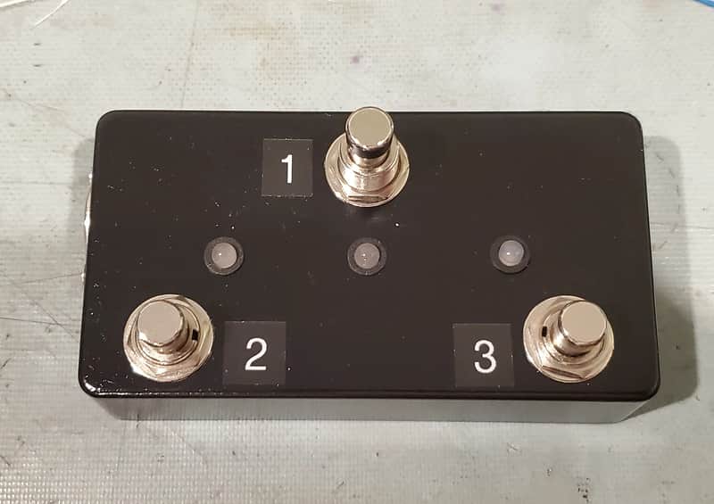 Custom 3-Button MIDI Footswitch with 15-Ft MIDI Cable | Reverb
