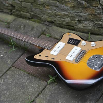 Fender Limited Edition Vintera II Road Worn 50s | Reverb Slovenia