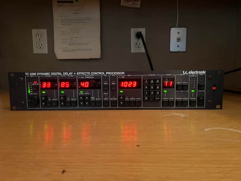 TC Electronic 2290 Dynamic Digital Delay 1986- Black | Reverb