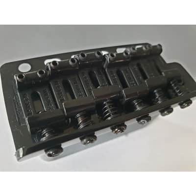 Wilkinson WV6 tremolo with Steel block and saddles BLACK - | Reverb