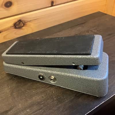 Real McCoy Custom RMC4 Picture Wah 2000s - Grey | Reverb
