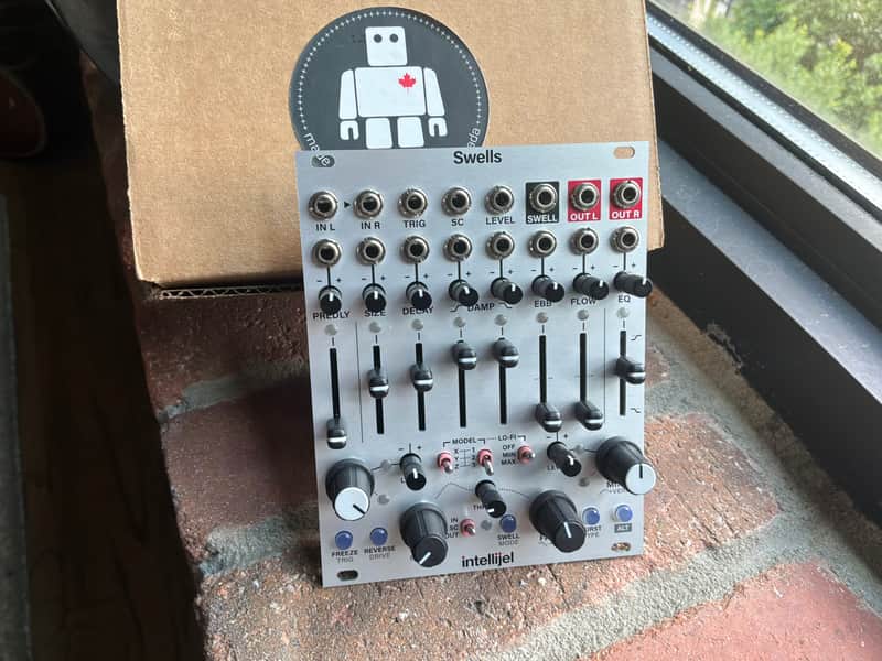Intellijel - Swells Multi-model reverb module | Reverb