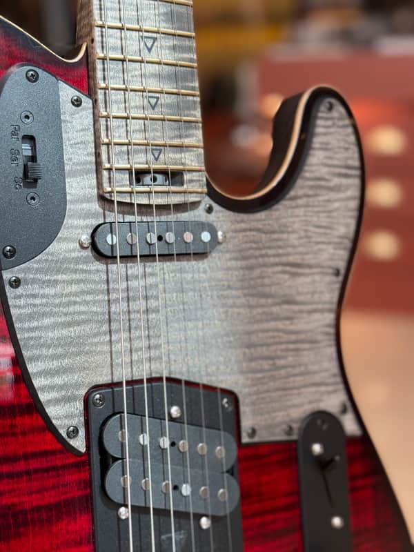 Valiant Hyperion Titan 2025 - matt | Reverb