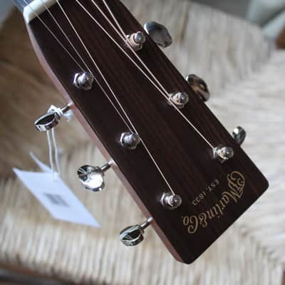 MARTIN D-28 Standard, Golden Era, HARDCASE | Reverb