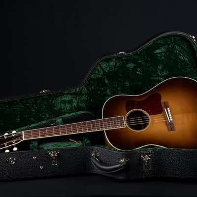 Bourgeois Slope D Standard Short Scale Sunburst Aged | Reverb France