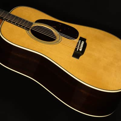 Martin Guitars D-28 Billy Strings Signature | Reverb