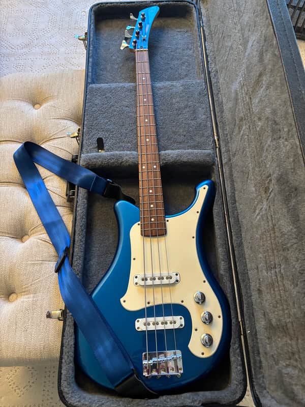 Yamaha SBV-500 Electric Bass 2000s - Blue metallic | Reverb Canada