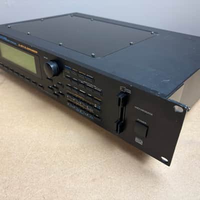 Roland JV-2080 64-Voice Synthesizer Module 1997 - 2000 - | Reverb