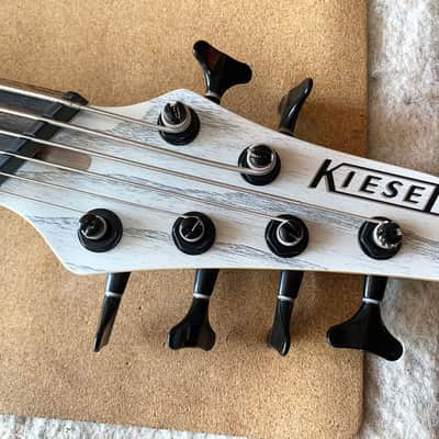 Kiesel A2 Six String Multiscale Bass 2025 - White 6-String | Reverb