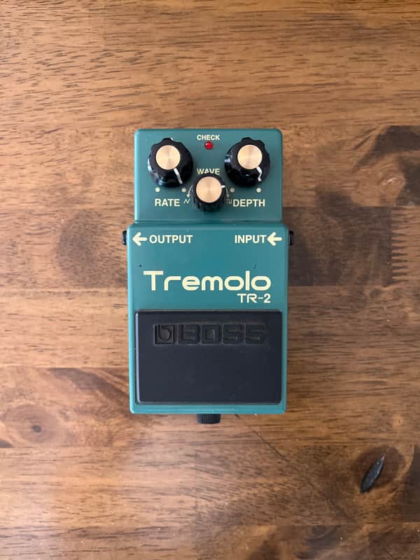 Boss TR-2 Tremolo (Silver Label) 1997 - Present - Green | Reverb