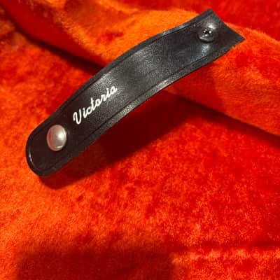 Fender Victoria Mustang Bass Hard Shell Case 60s | Reverb