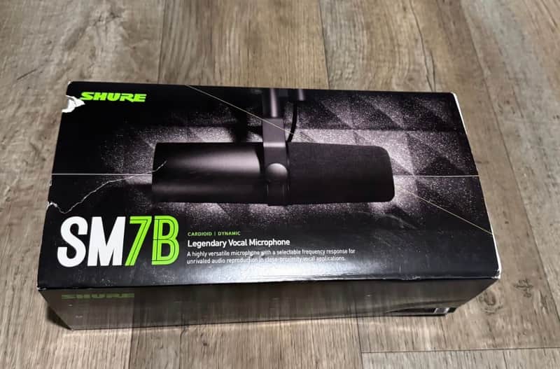Shure SM7B Cardioid Dynamic Microphone 2001 - Present - Black | Reverb