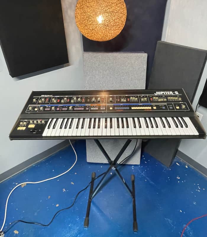 Roland Jupiter 6 Analog Synthesizer One Owner! | Reverb