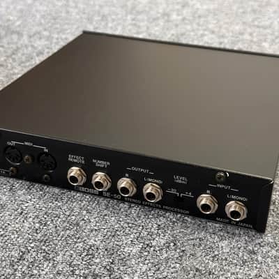 Boss SE-50 Stereo Effects Processor 1990 - 1996 - Black | Reverb