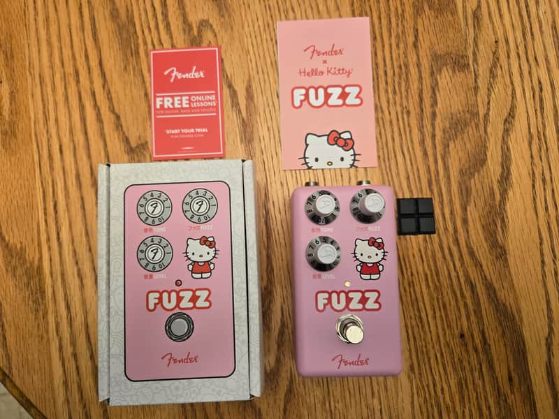Fender Hello Kitty Fuzz 2024 - Pink | Reverb Canada