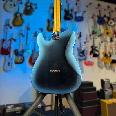 Fender American Professional II Telecaster Deluxe - Dark | Reverb