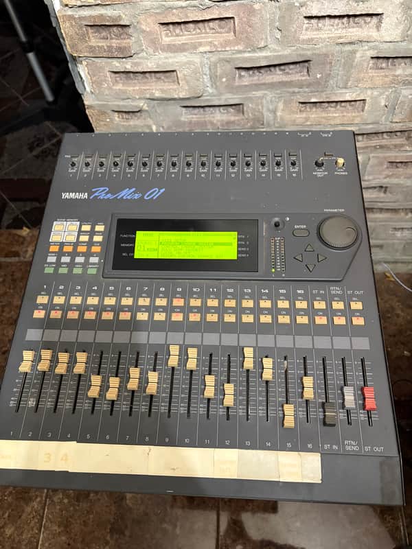 Yamaha Pro Mix 01 Digital Mixing Console | Reverb
