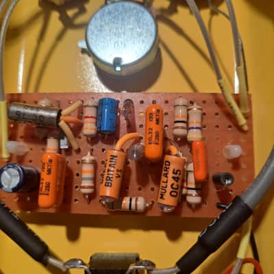 Balmoral Electric Tone Bender MKIII 2022 - Yellow | Reverb