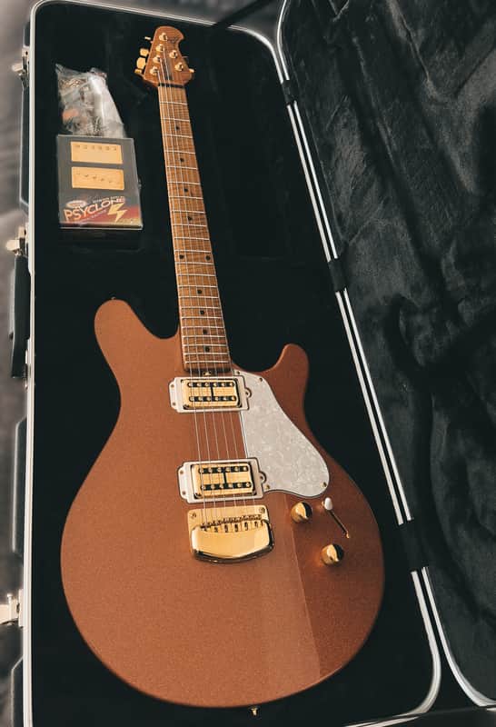 ONE OF A KIND Ernie Ball Music Man James Valentine Signature | Reverb