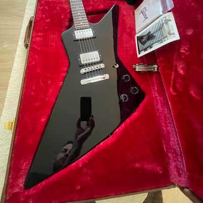 Gibson '80s Explorer 2023 - Ebony - with EMG HET SET | Reverb Canada