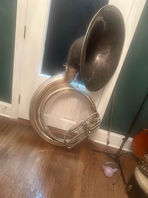 King 2350 BBb Sousaphone with detachable cluster, includes | Reverb