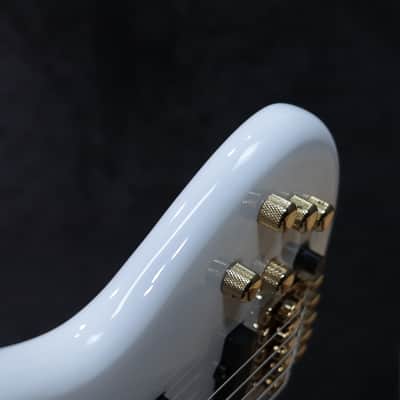 Yamaha BBNE2 Nathan East Signature Model 5-String White | Reverb
