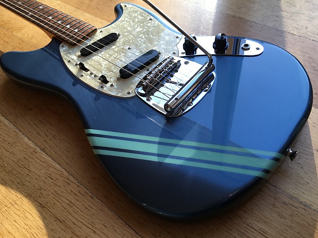 Fender 69 Reissue Mustang MIJ 2010 Lake Placid Blue w/ | Reverb