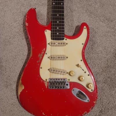 USA Relic Strat Style Electric Guitar Road Worn Red by | Reverb France